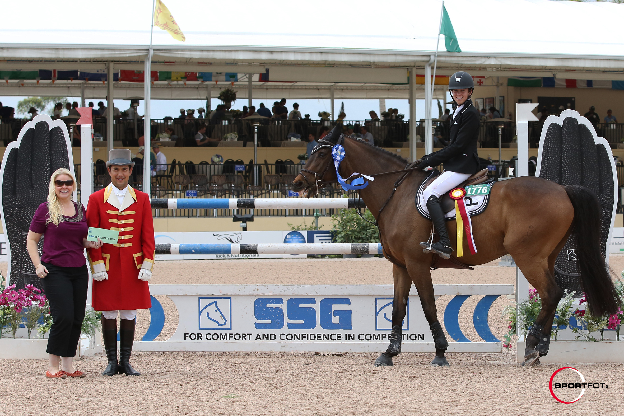 Lucas Porter and Alexa Pessoa Win Big in SSG Gloves Promotion